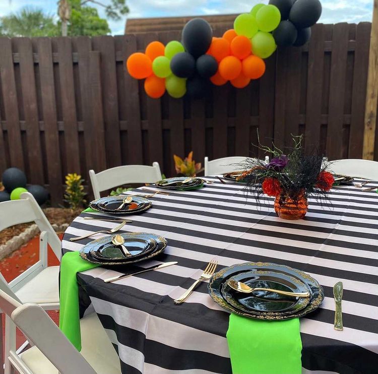How to Throw a Halloween Party on a Budget? – The Kaya Collection