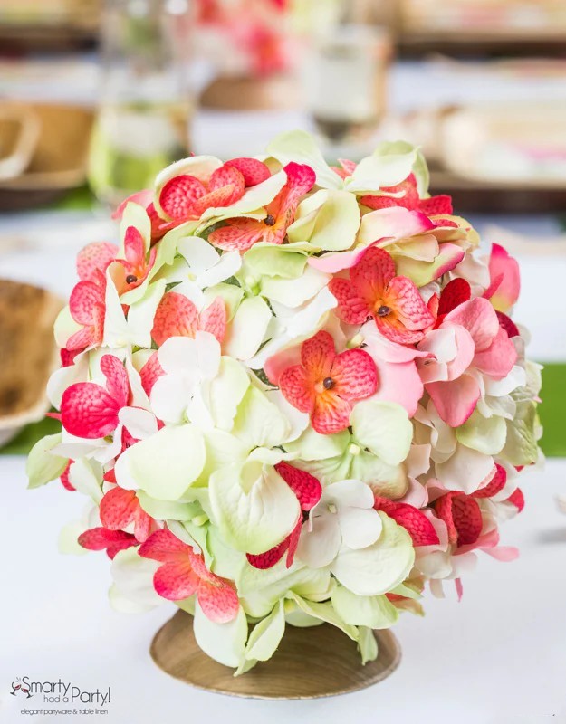 Flower Ball Centerpiece Tutorial | Kaya Tableware – The Kaya Collection